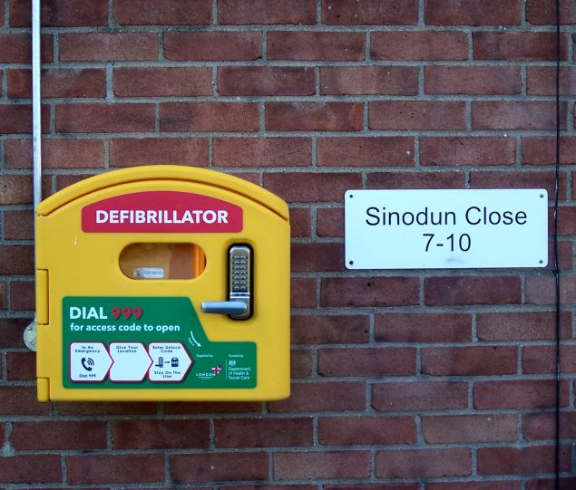 New Defibrillator | Long Wittenham, Oxfordshire