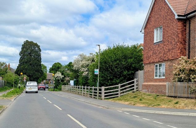 Didcot Road Bus Stop | Long Wittenham, Oxfordshire